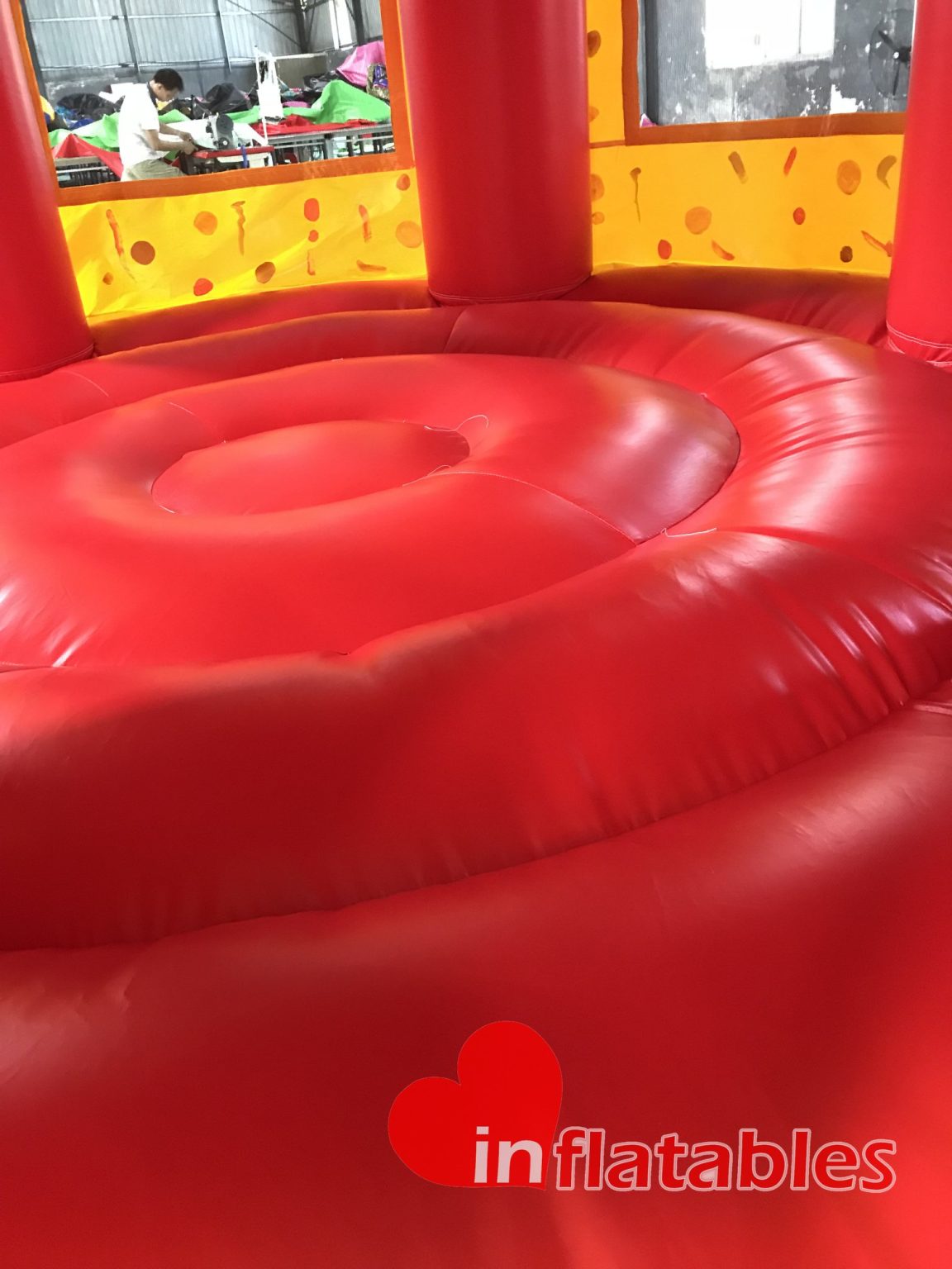 Inflatable Cake bouncer house - Heart Inflatables Factory